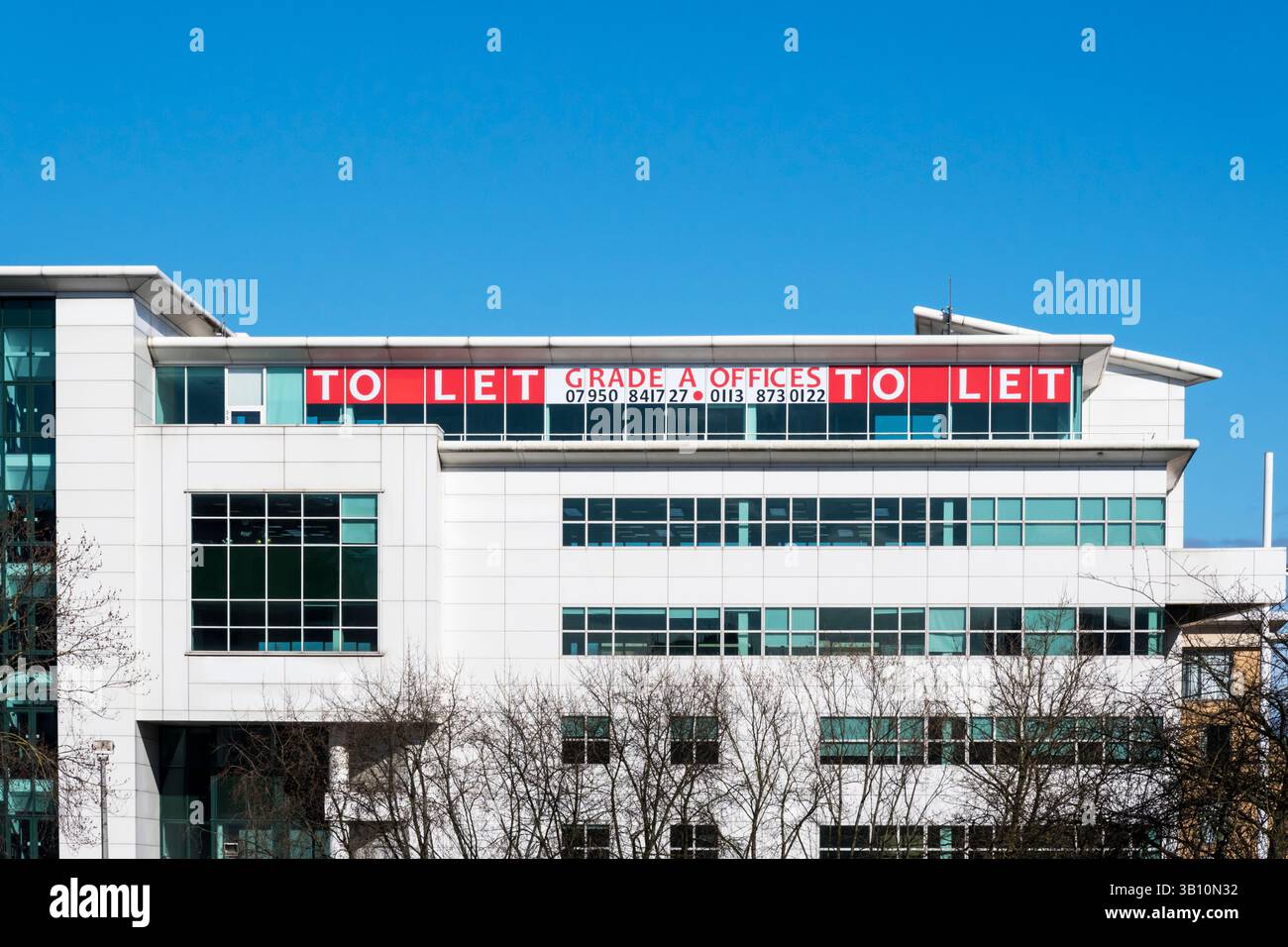 To let grade a offices hi-res stock photography and images - Alamy