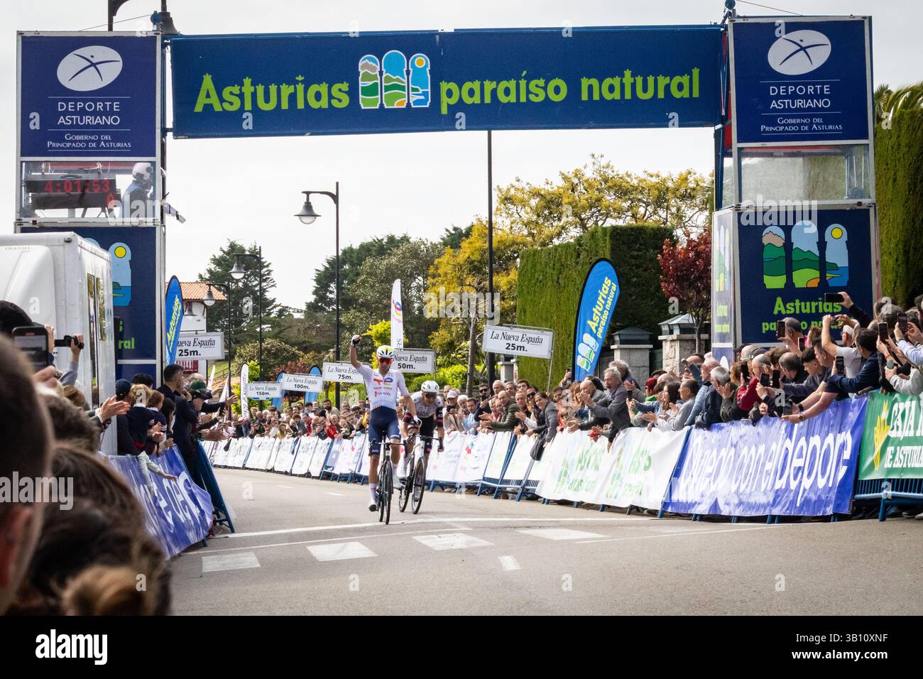 Oviedo, Spain. 24th April 2025. Steff Cras (TotalEnergies) wins at the ...