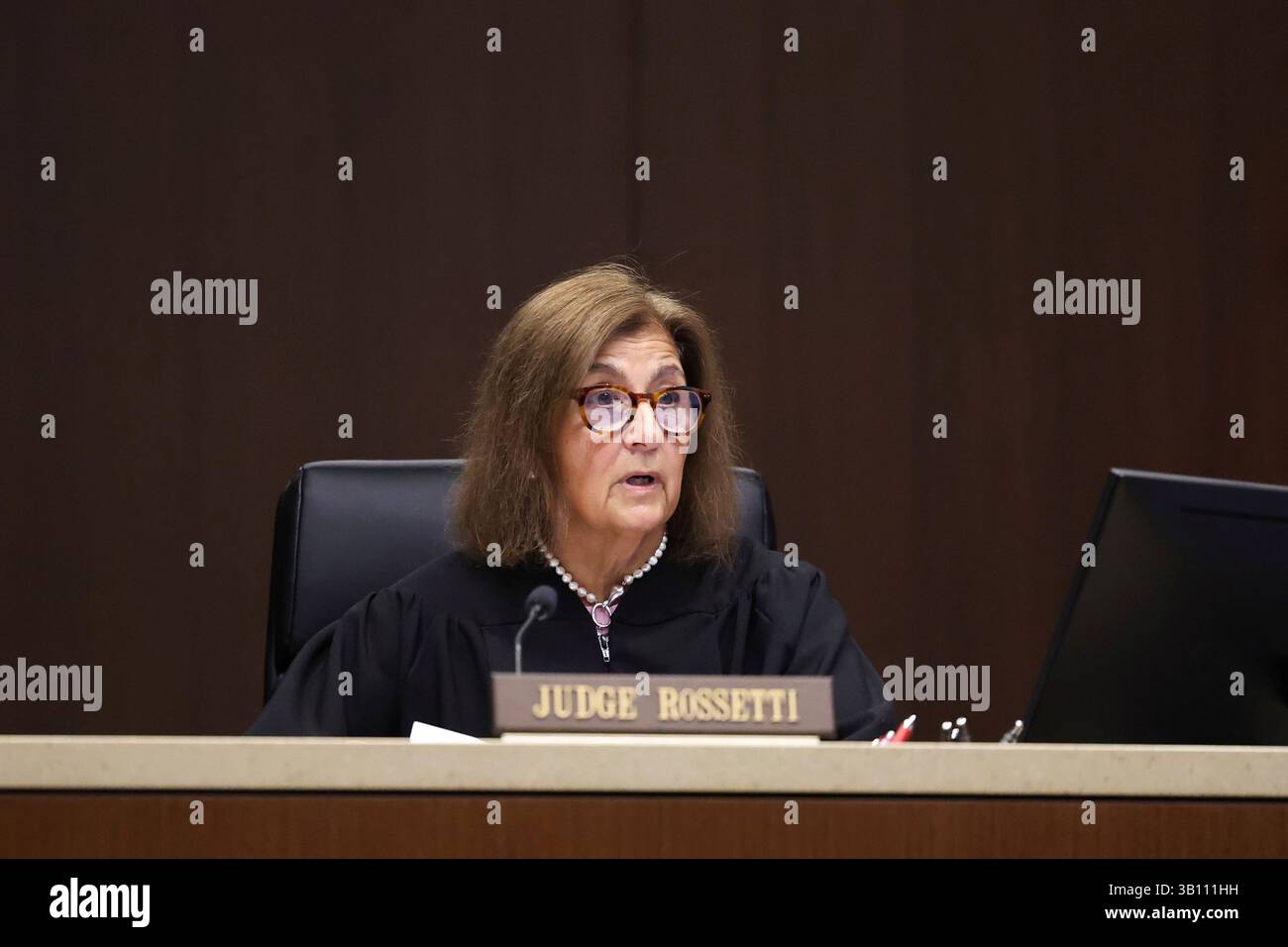 Lake County Judge Victoria Rossetti sentences Robert E. Crimo III to ...