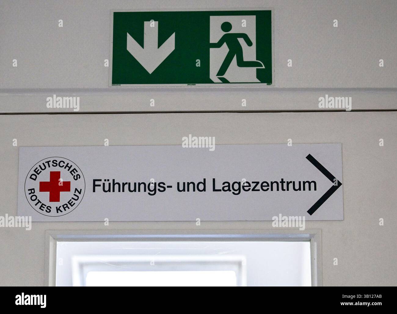 Berlin, Germany. 17th Apr, 2025. A signpost to the Command and ...