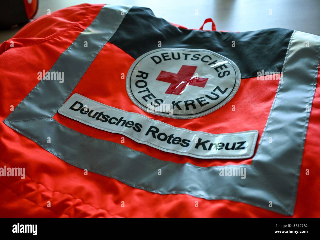 Berlin, Germany. 17th Apr, 2025. A German Red Cross DRK jacket with the ...