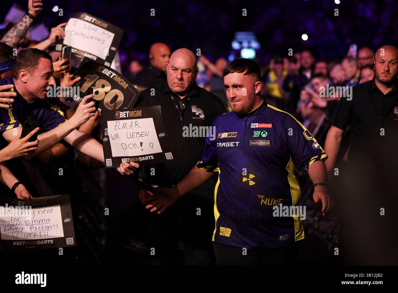 Liverpool, UK. 24th Apr, 2025. Luke Littler walks out in their match ...