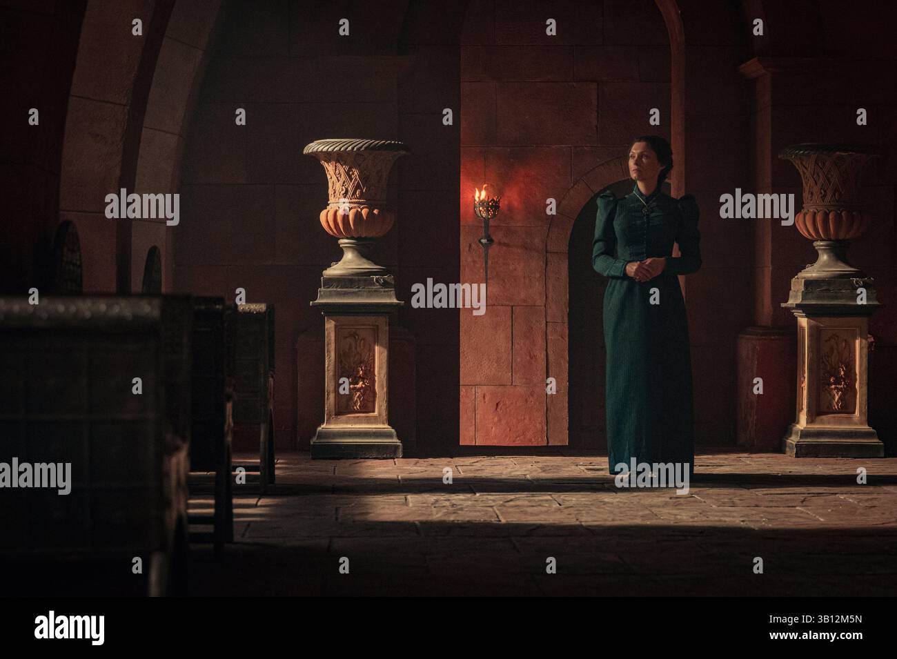 MyAnna Buring, "The Witcher" Season 2 (2021). Photo credit: Jay ...