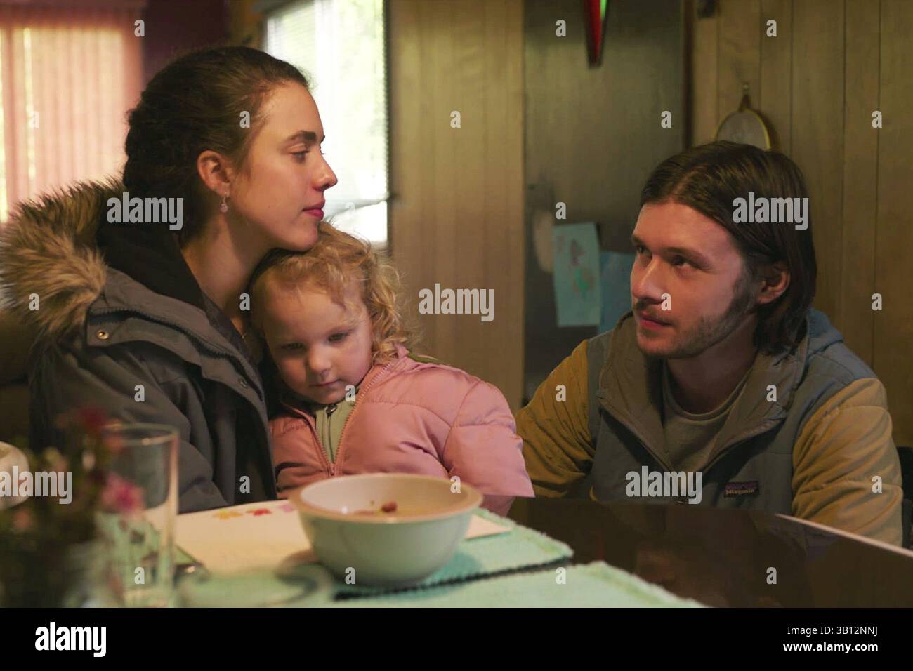 Maid margaret qualley nick robinson hi-res stock photography and images ...