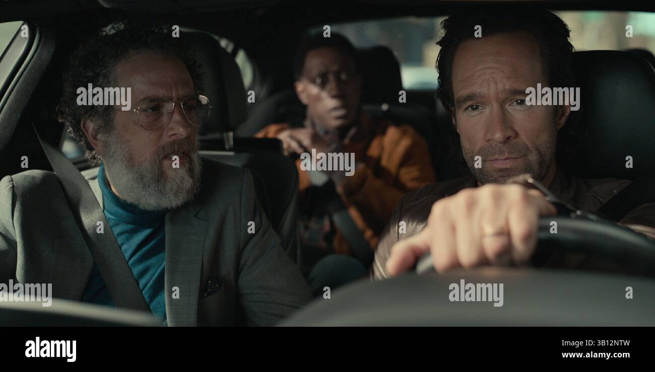John Ales, Wesley Snipes, Chris Diamantopoulos, "True Story" (2021 ...