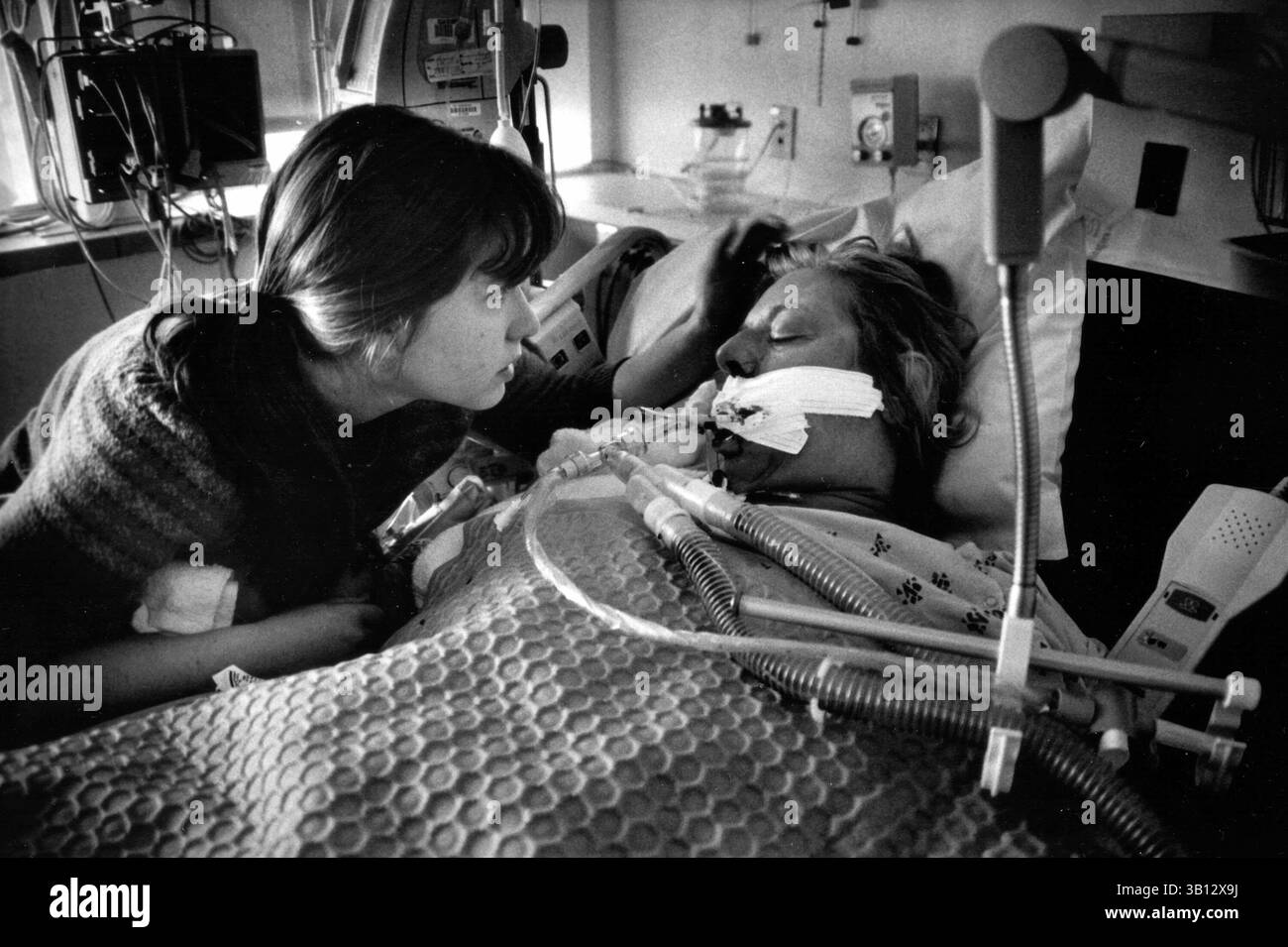 Oct. 04, 2007 - Los Angeles, California, U.S. - PAM HEALEY with one of ...