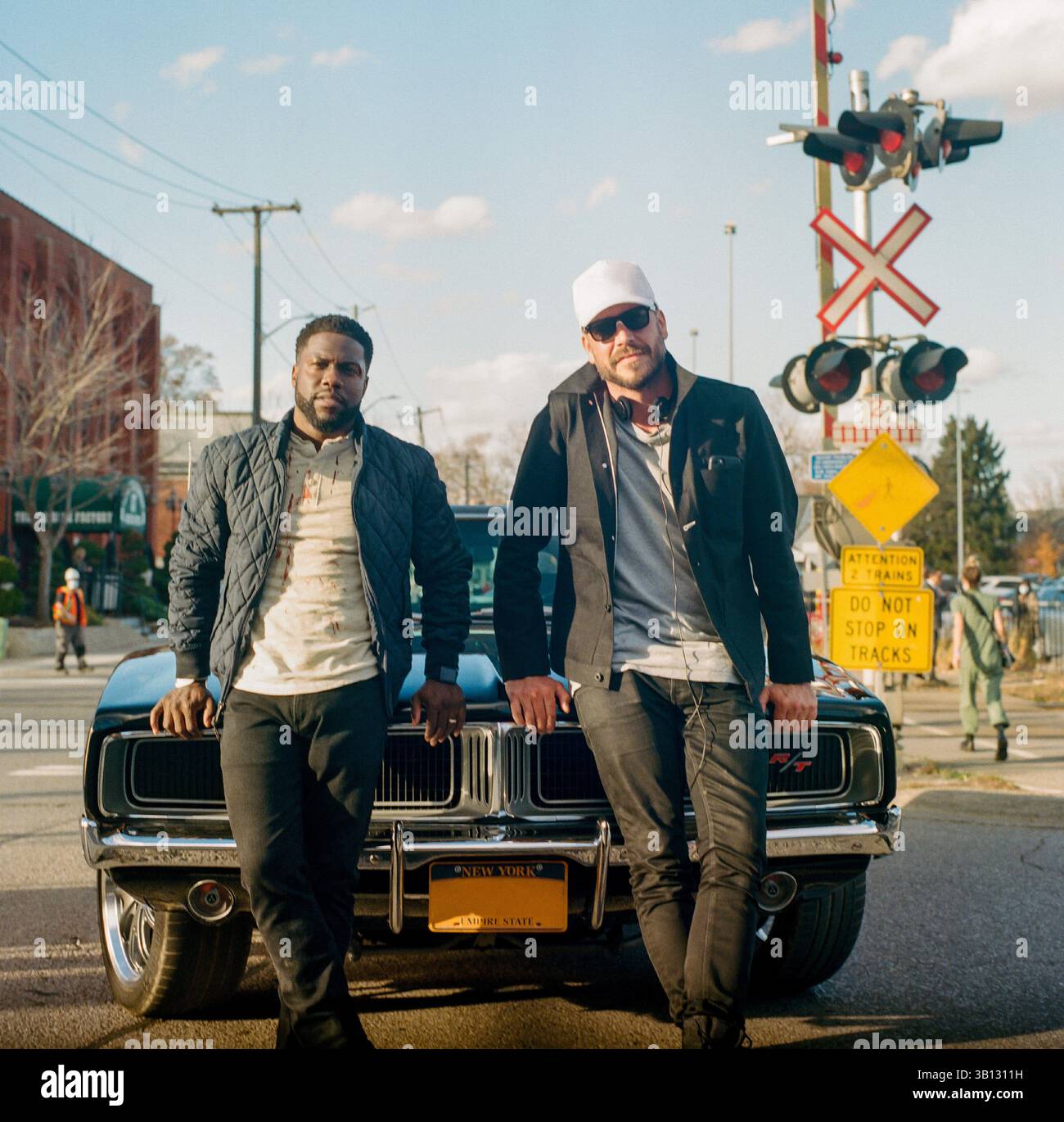 Kevin Hart, Director Patrick Hughes, "The Man From Toronto" (2022 ...