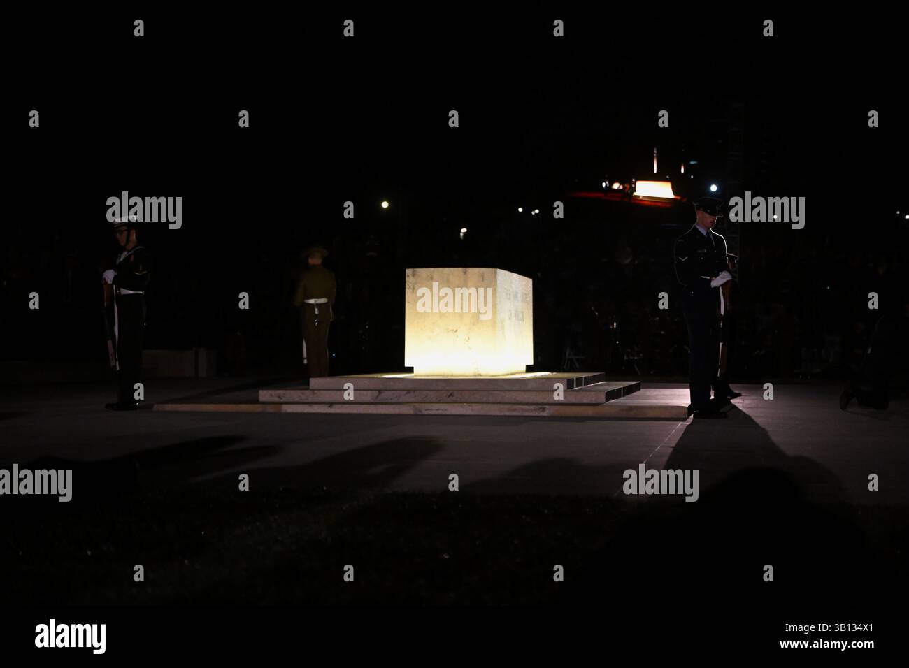 Canberra, Australia. 25th Apr, 2025. Members of the Catafalque party ...