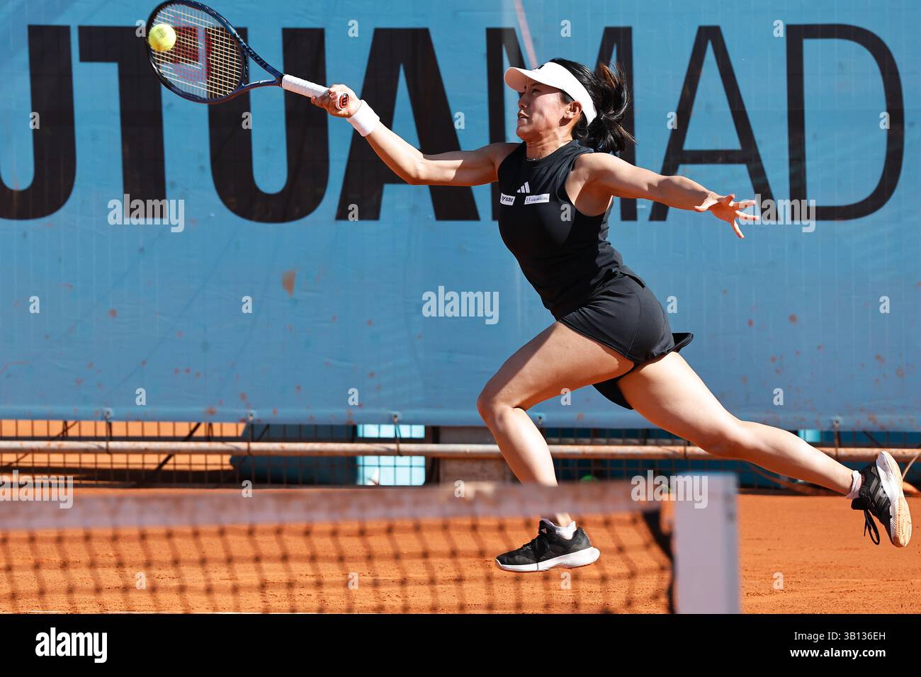 Madrid, Spain. 24th Apr, 2025. Miyu Kato (JPN) Tennis : Miyu Kato ...