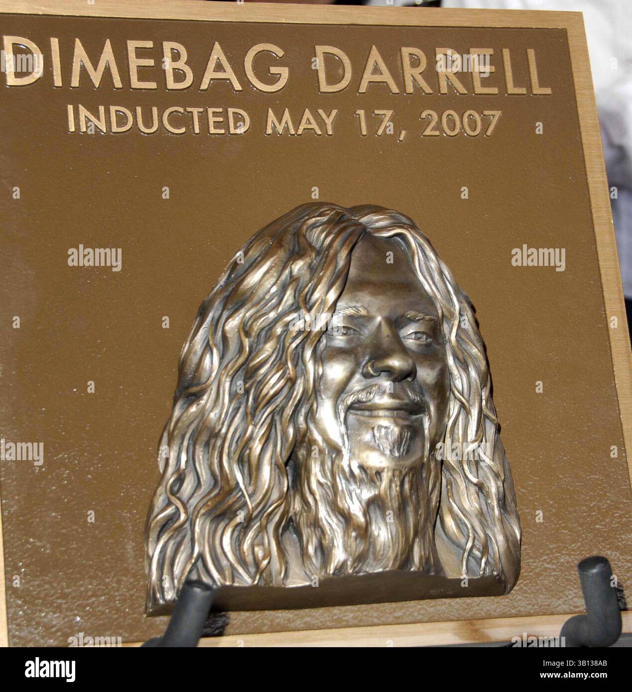 Plaque dimebag darrell abbott hi-res stock photography and images - Alamy
