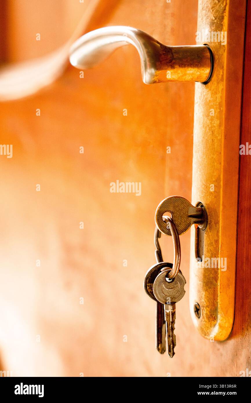 Woodenlock hi-res stock photography and images - Alamy