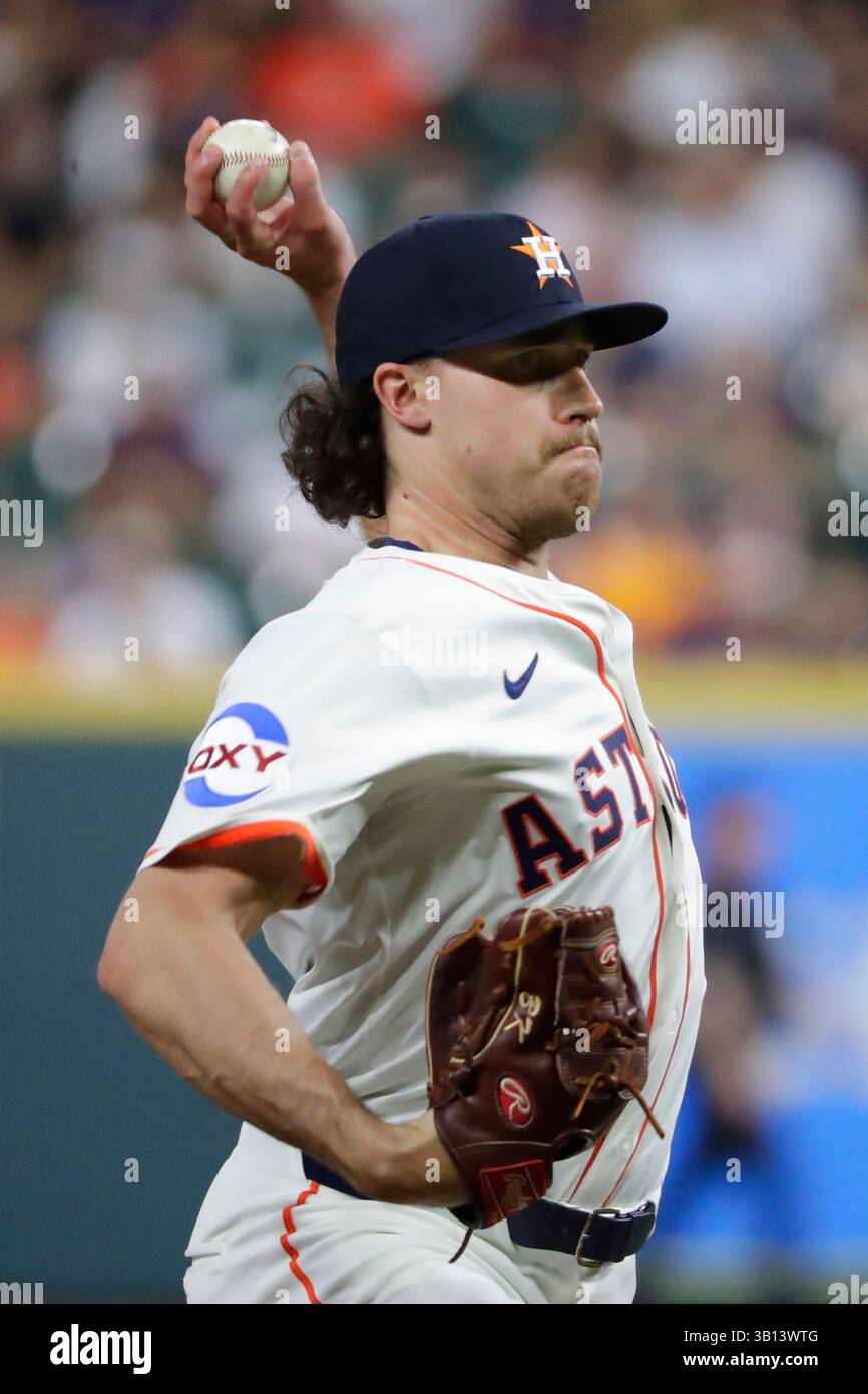 Houston Astros relief pitcher Bryan King throws against the Toronto ...