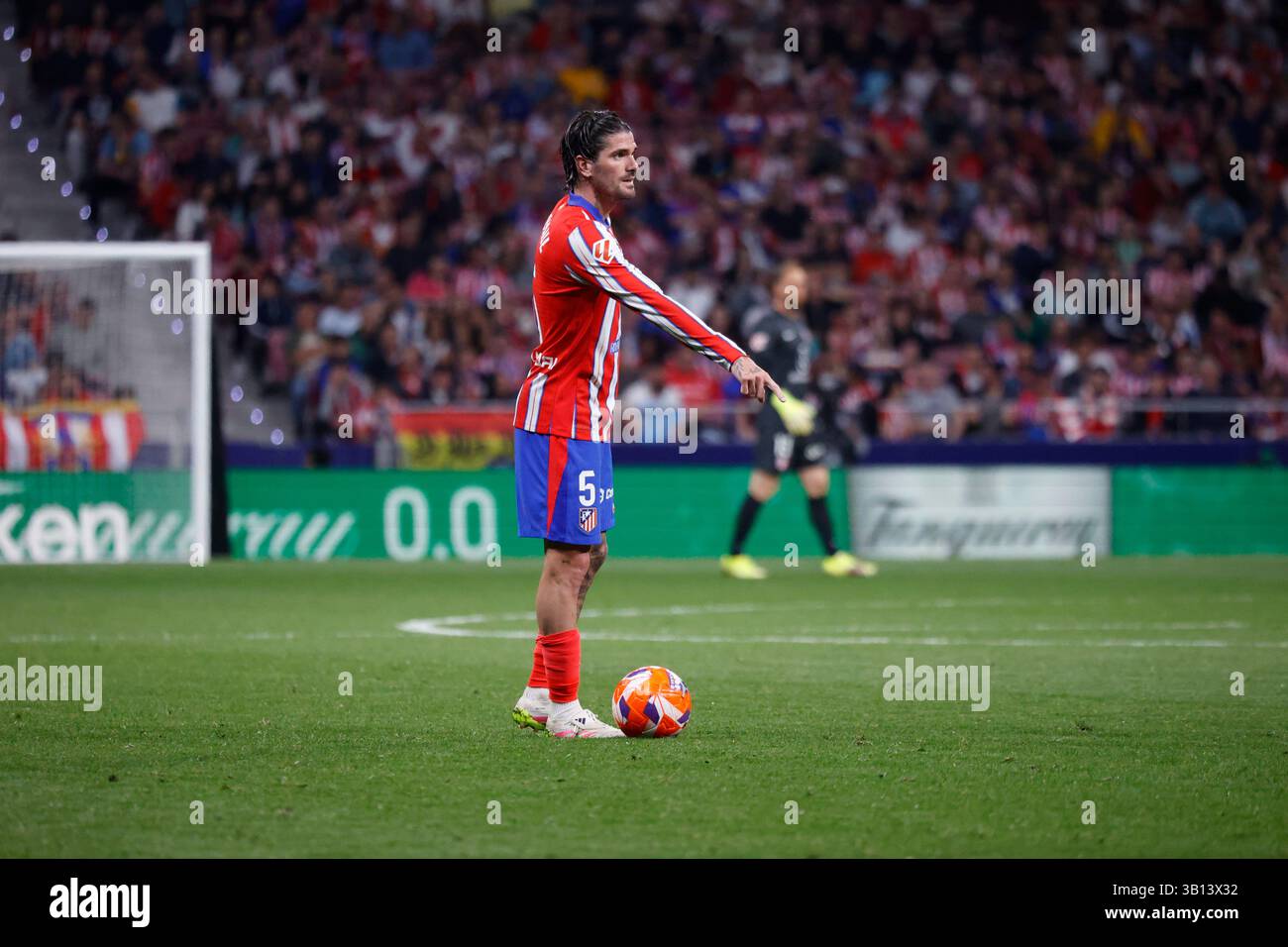 MADRID, SPAIN - APRIL 24, 2025: Rodrigo de Paul during LaLiga match ...