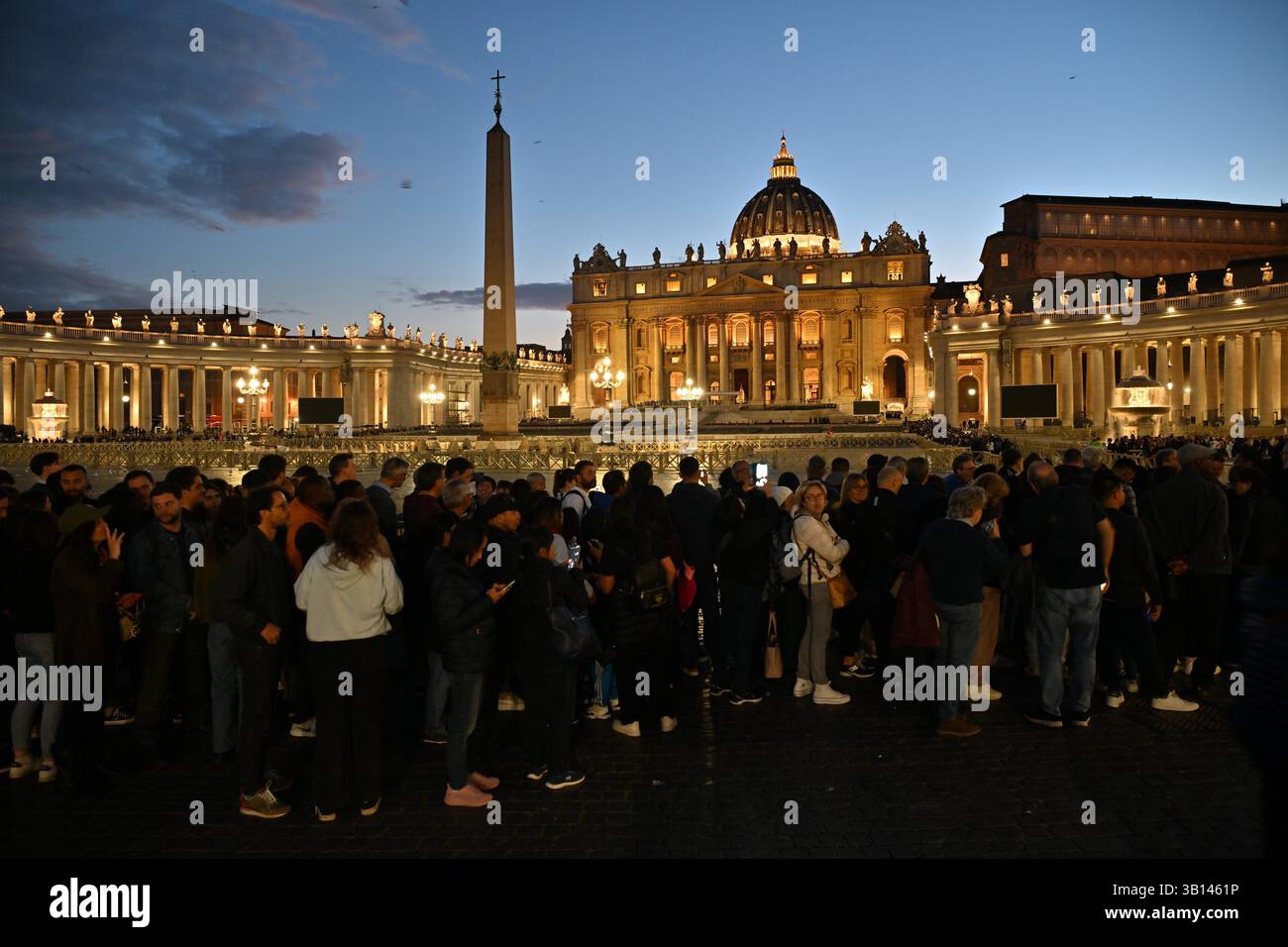 Roma, Italy. 24th Apr, 2025. Italy, march 29 st 2024: Homage of the ...