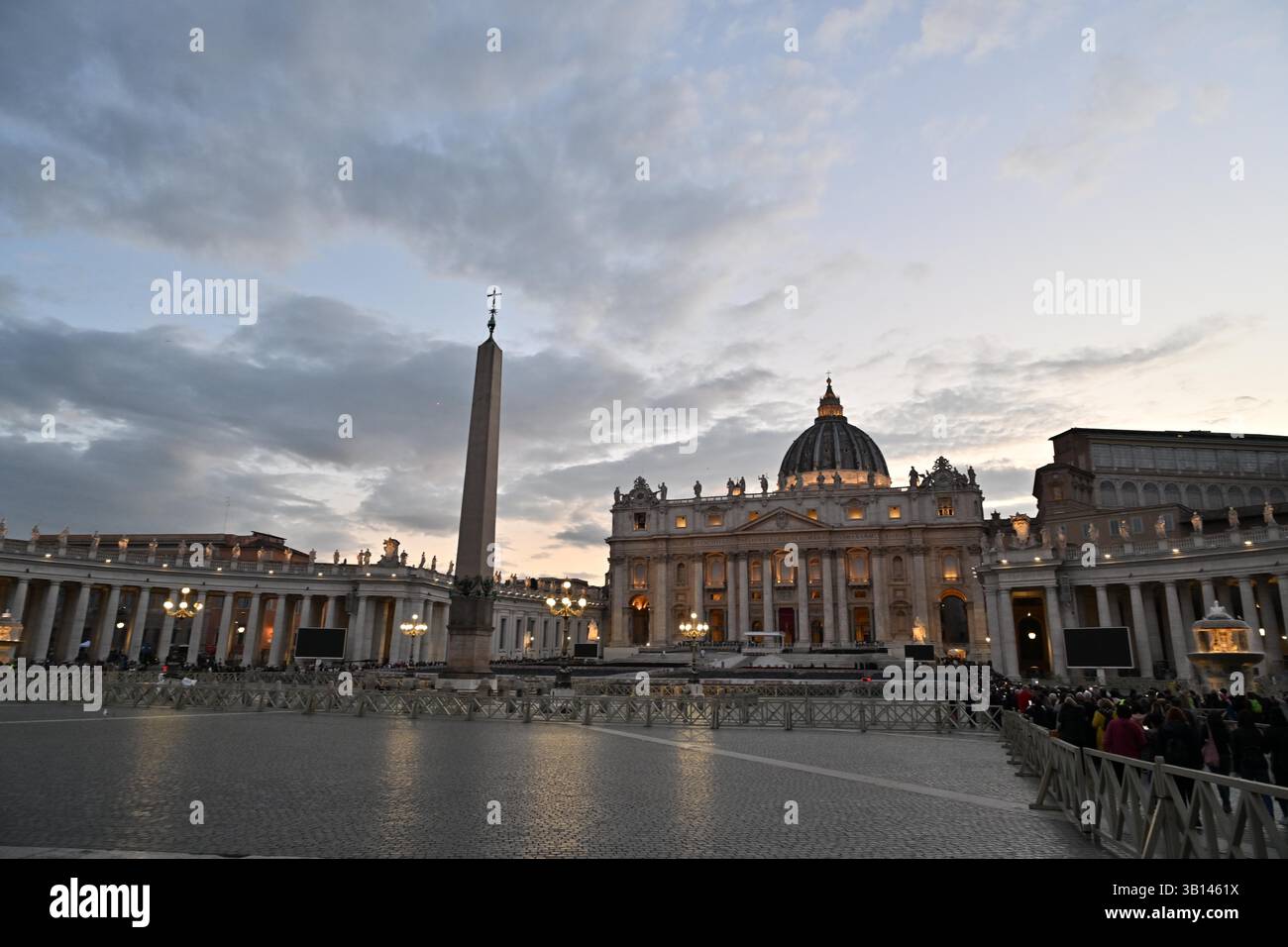 Roma, Italy. 24th Apr, 2025. Italy, march 29 st 2024: Homage of the ...