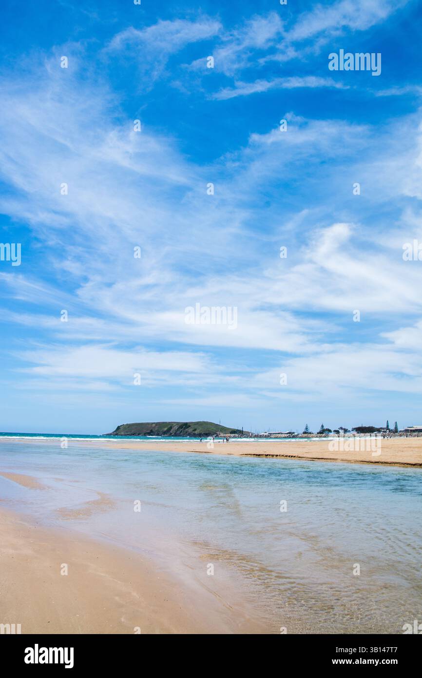 iconic Australian beach Stock Photo - Alamy