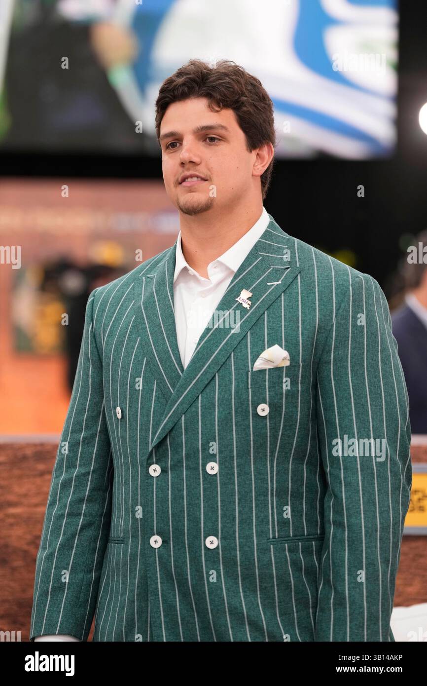 LSU offensive tackle Will Campbell in the Lowe's green room before ...