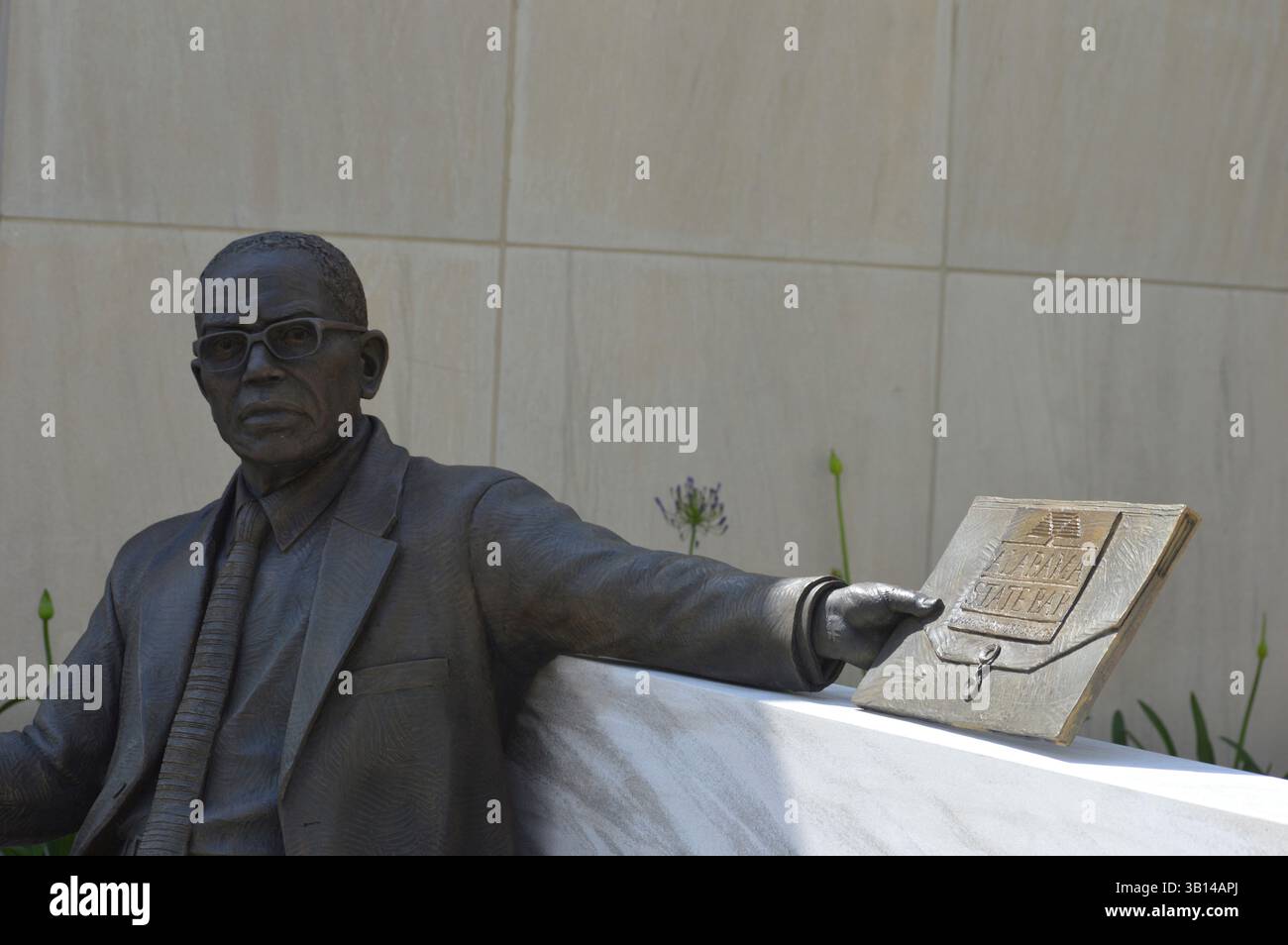 Statue honoring prolific civil rights attorney Fred Gray outside of the ...