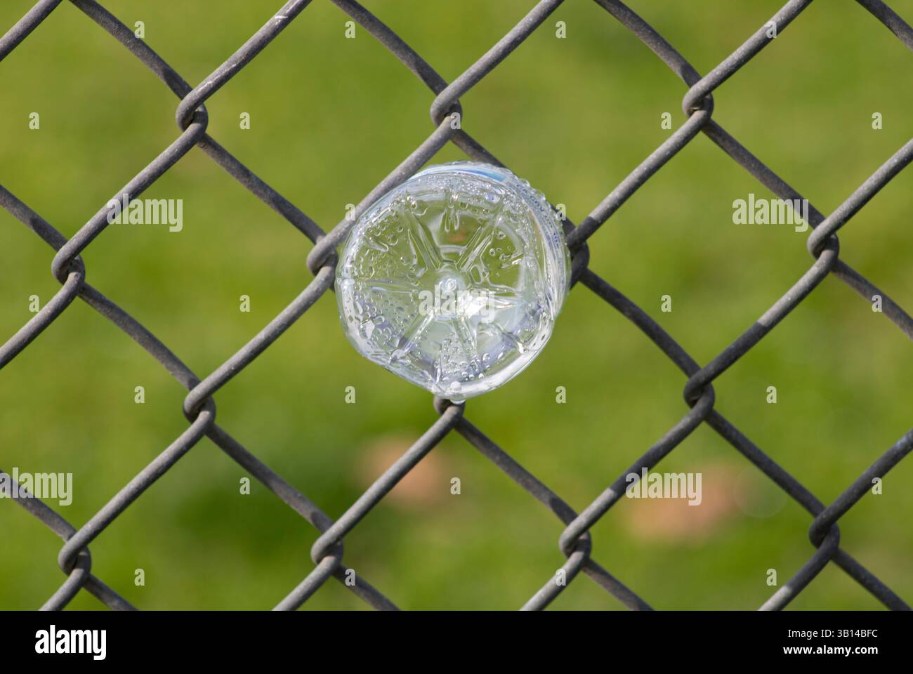 Plastic bottle in street hi-res stock photography and images - Alamy