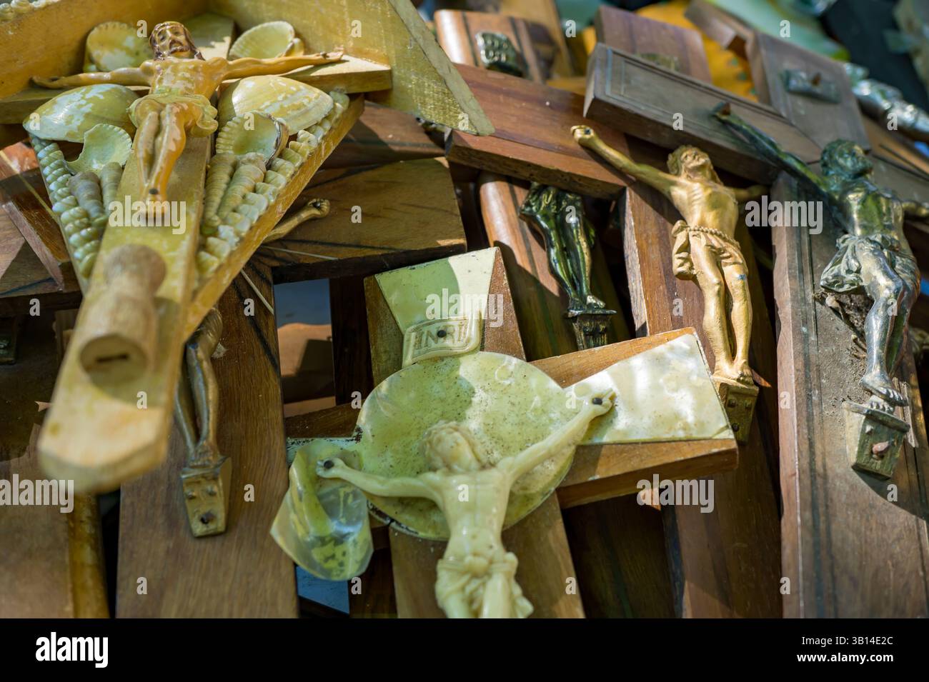 Used crucifixes hi-res stock photography and images - Alamy
