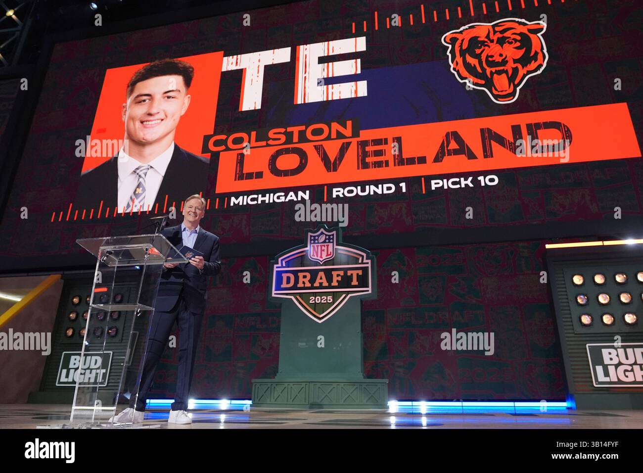 NFL Commissioner Roger Goodell announces Colston Loveland being chosen ...