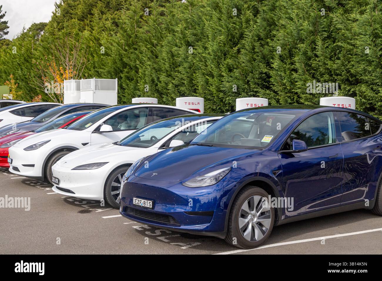 Tesla Cars at Tesla supercharger site in Exeter New South Wales, 250KW ...