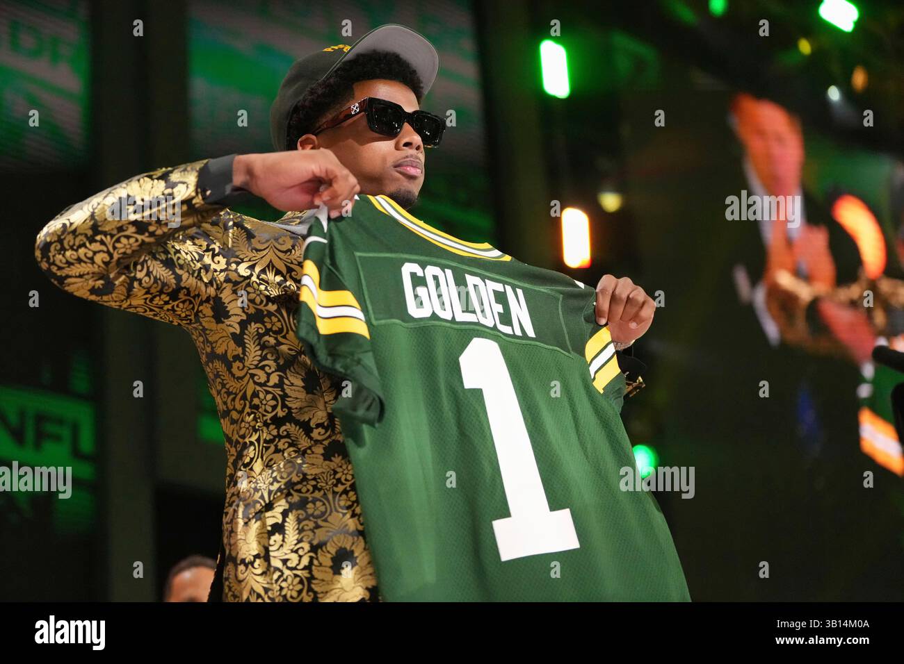 Texas wide receiver Matthew Golden poses after being chosen by the ...