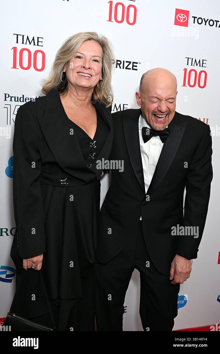 Jim Cramer and wife Lisa Cadette Detwiler attends the 2025 TIME 100 ...