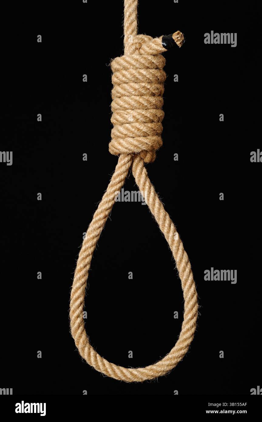 Hangmans Noose against a black background Stock Photo - Alamy