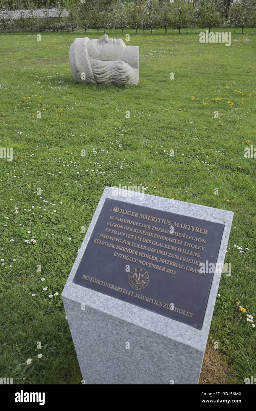 Sculpture Mauritius by Iskender Yediler 2022, saint, patron saint ...