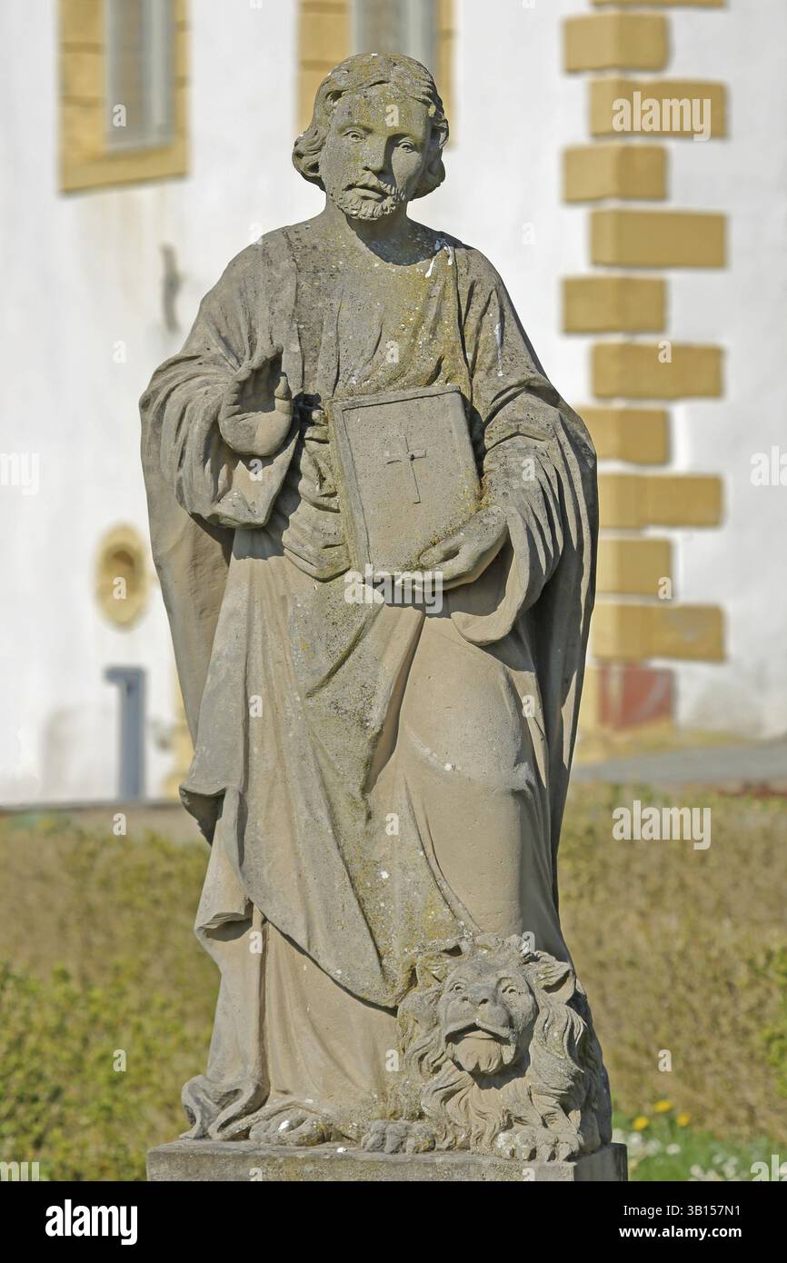 Apostle Mark with lion figure, saint, evangelist, evangelist symbol ...