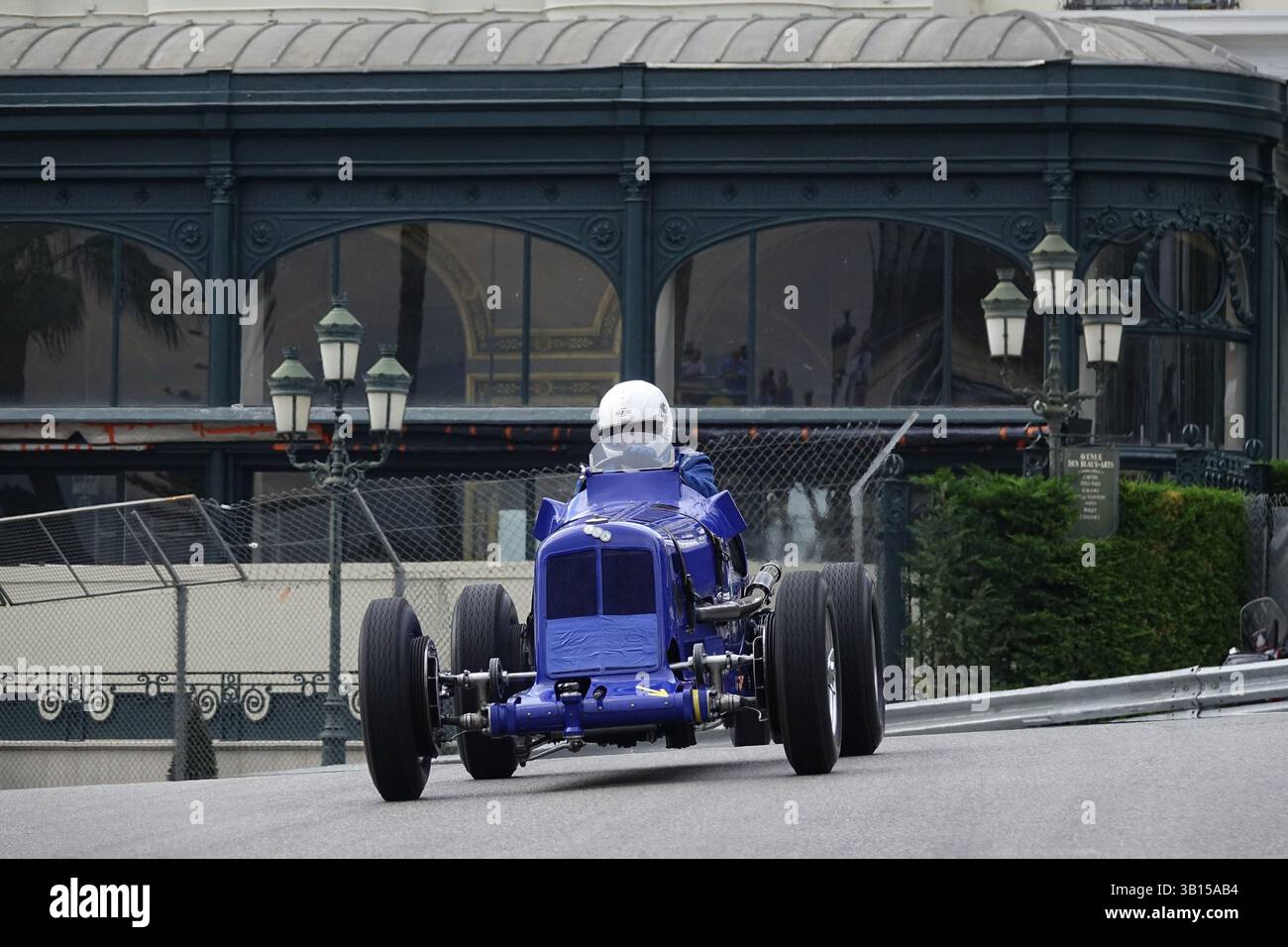 ERA in front of the Hotel de Paris, parade of vintage pre-war racing ...
