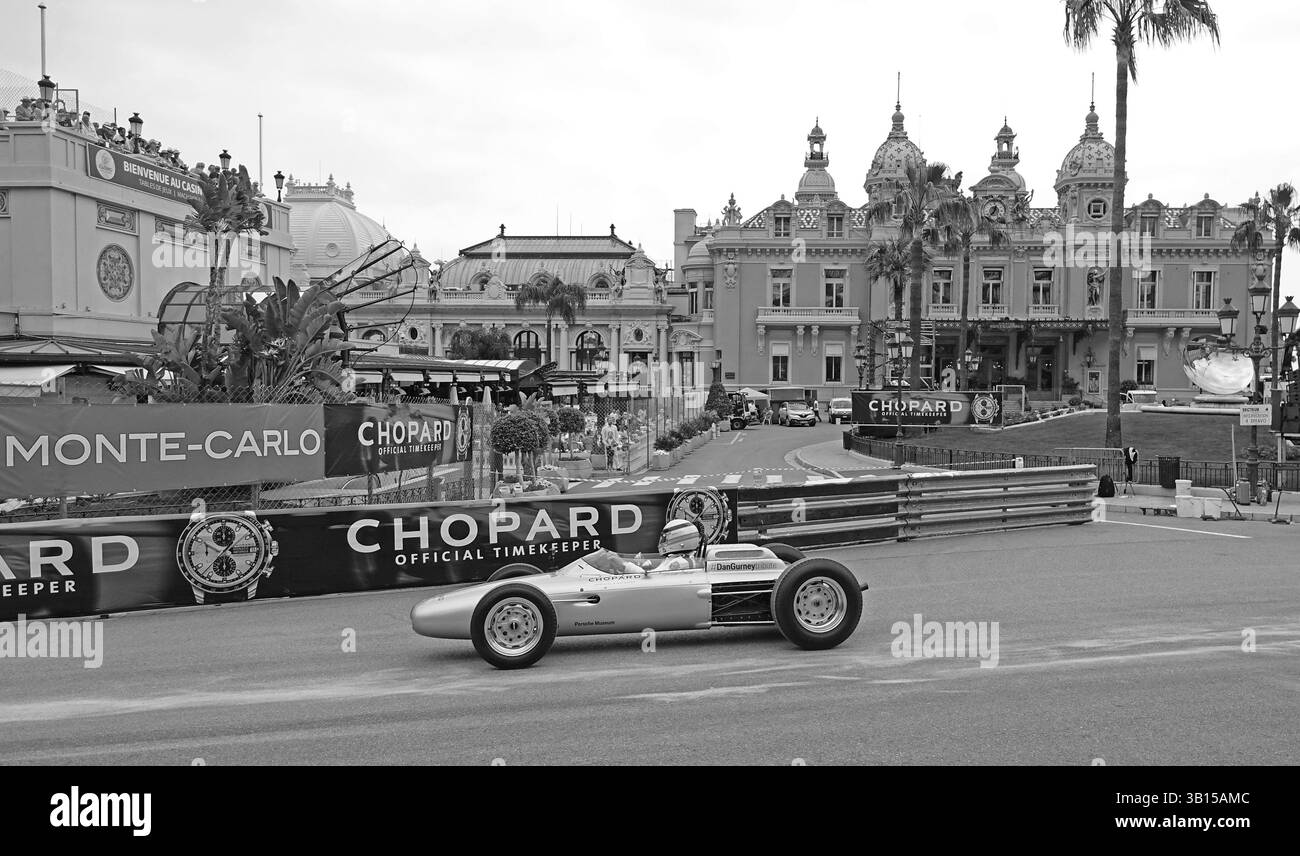 Porsche 804 Formula 1 racing car, driven by Derek Bell, Parade 70 years ...