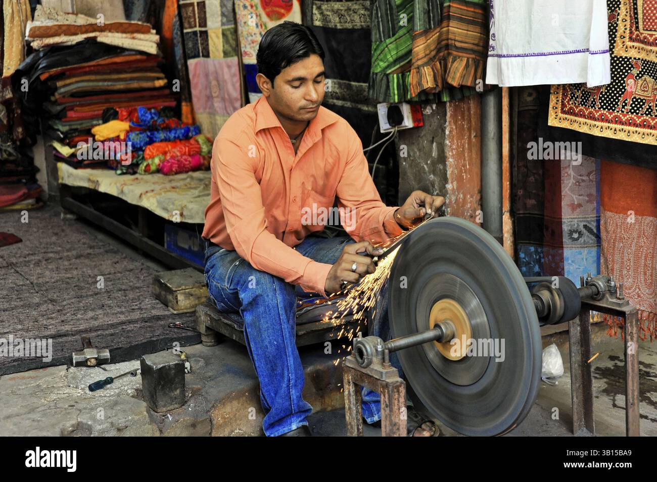 Jaipur textiles and handicrafts hi-res stock photography and images - Alamy