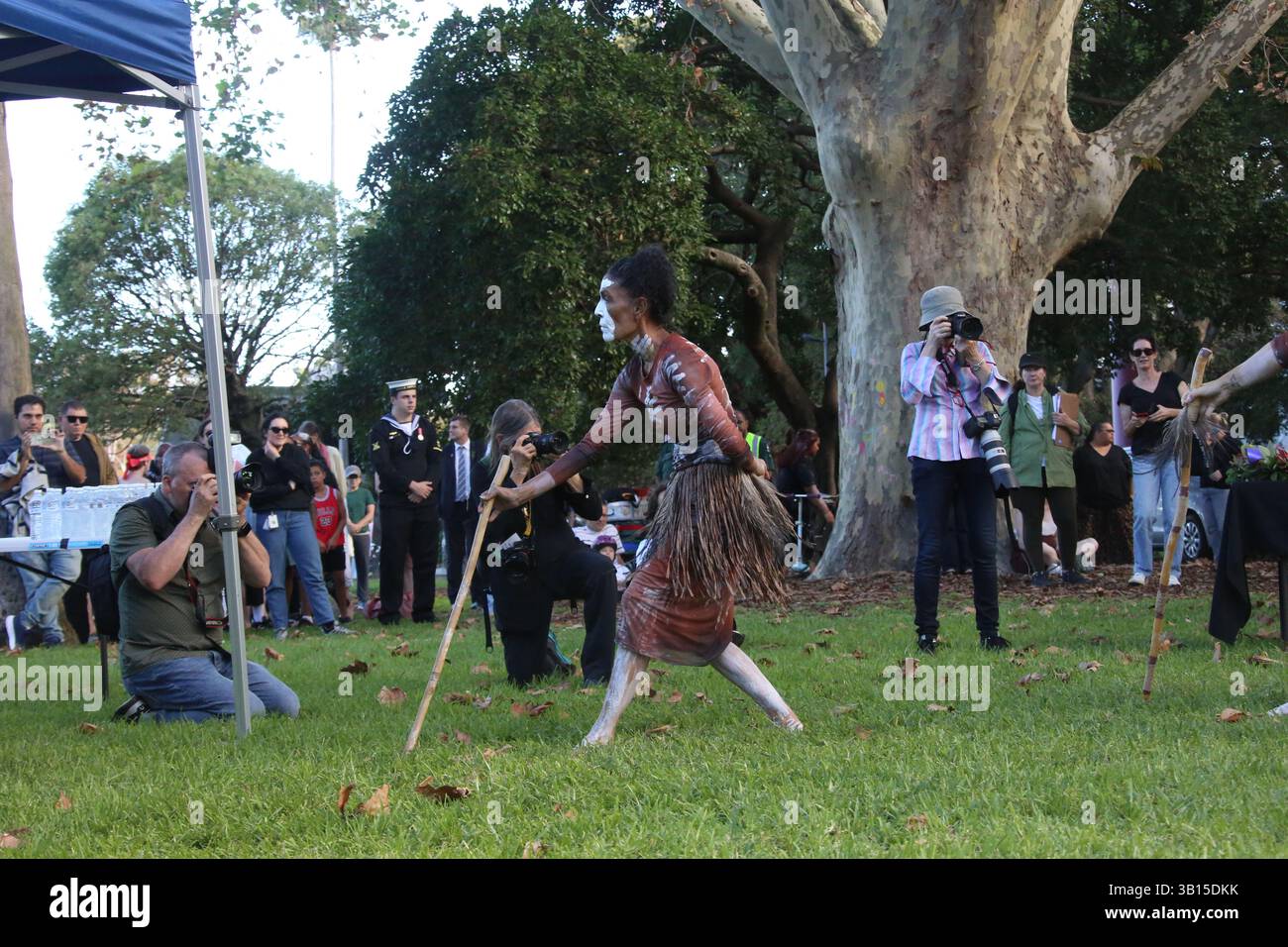 Indigenous teens australia hi-res stock photography and images - Alamy