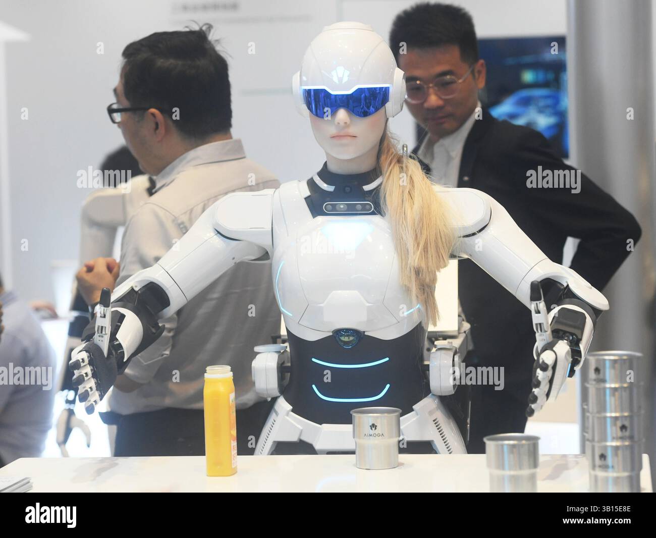 Humanoid robots Mornine gen-1 make debut at Auto Shanghai 2025 ...