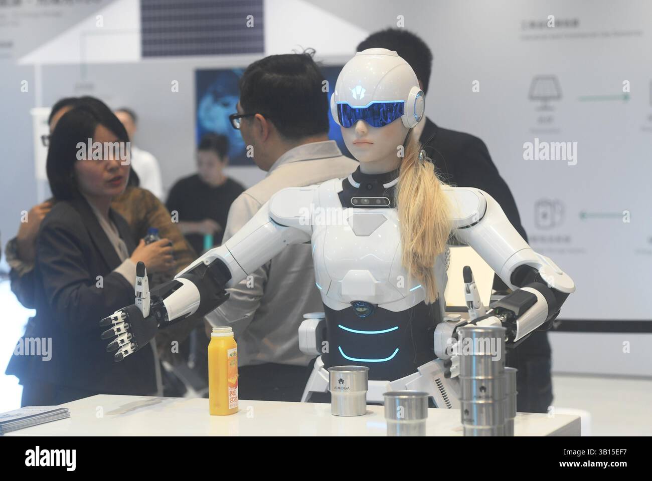 Humanoid robots Mornine gen-1 make debut at Auto Shanghai 2025 ...