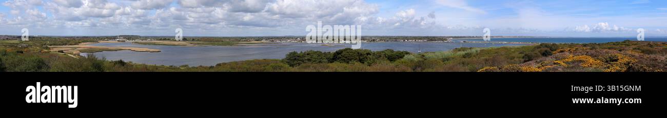 Wide hi res hi-res stock photography and images - Alamy