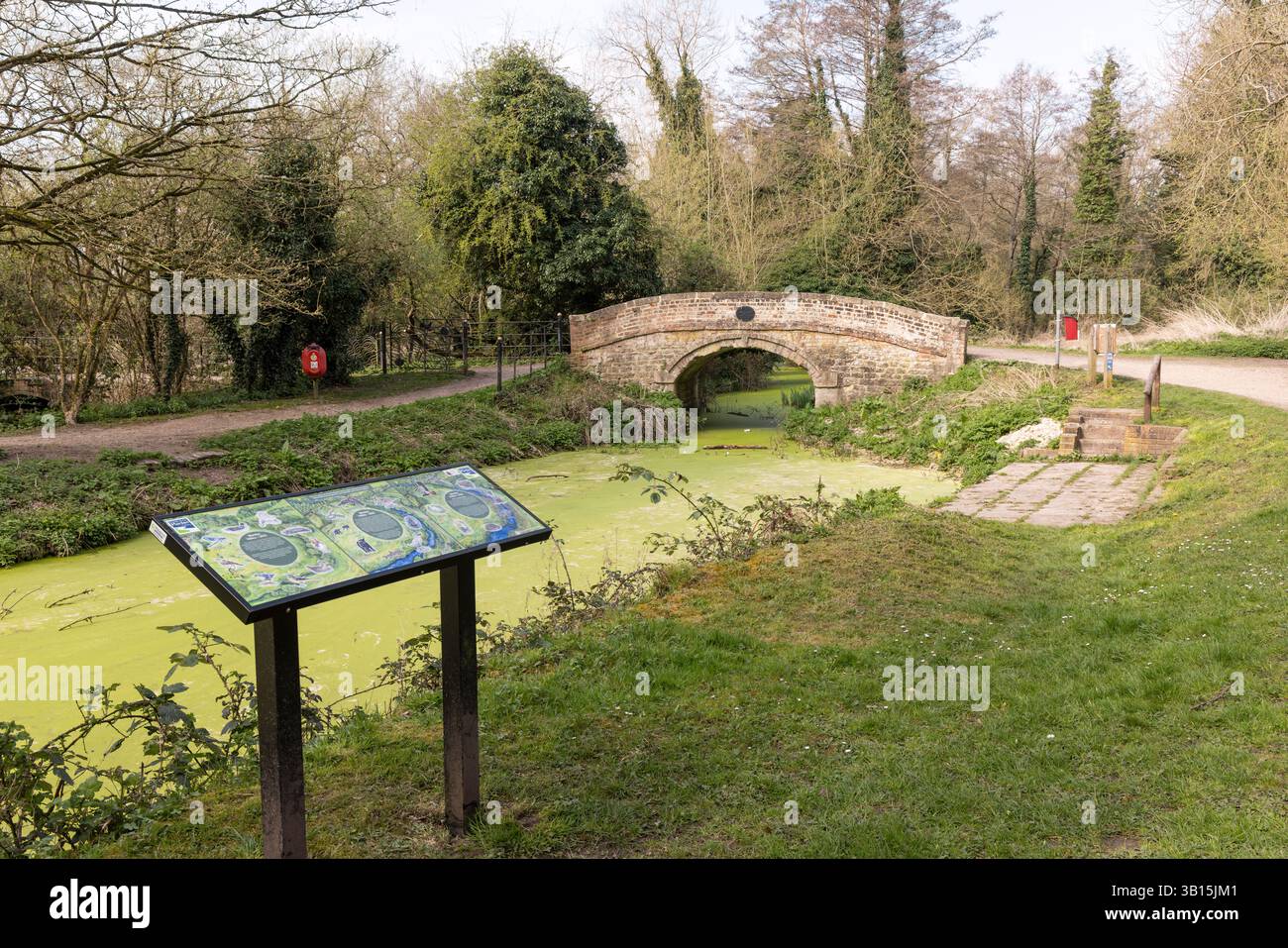 Chaveywell bridge hi-res stock photography and images - Alamy