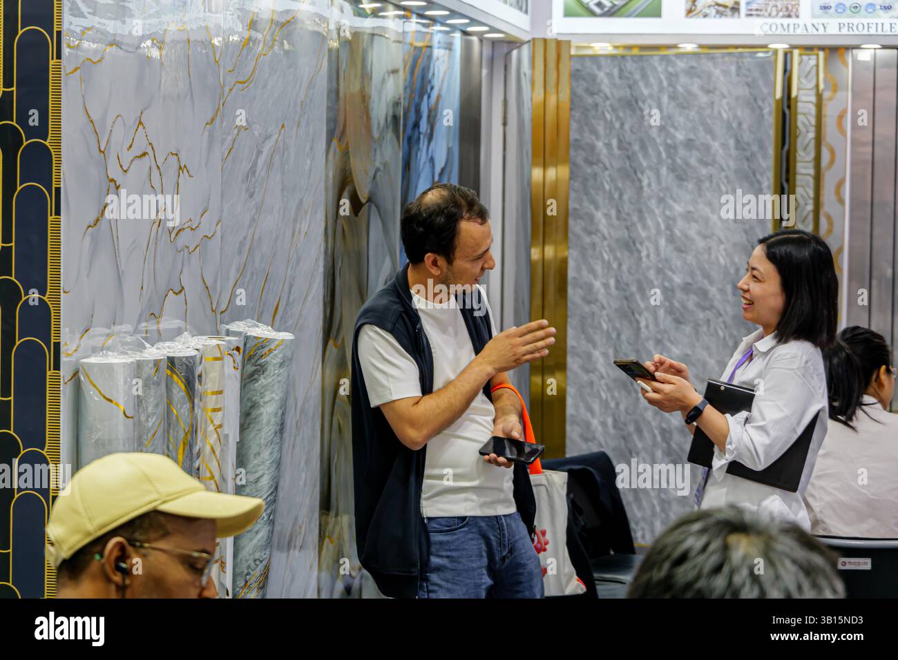 The second phase of the 137th Canton Fair kicks off in Guangzhou City ...