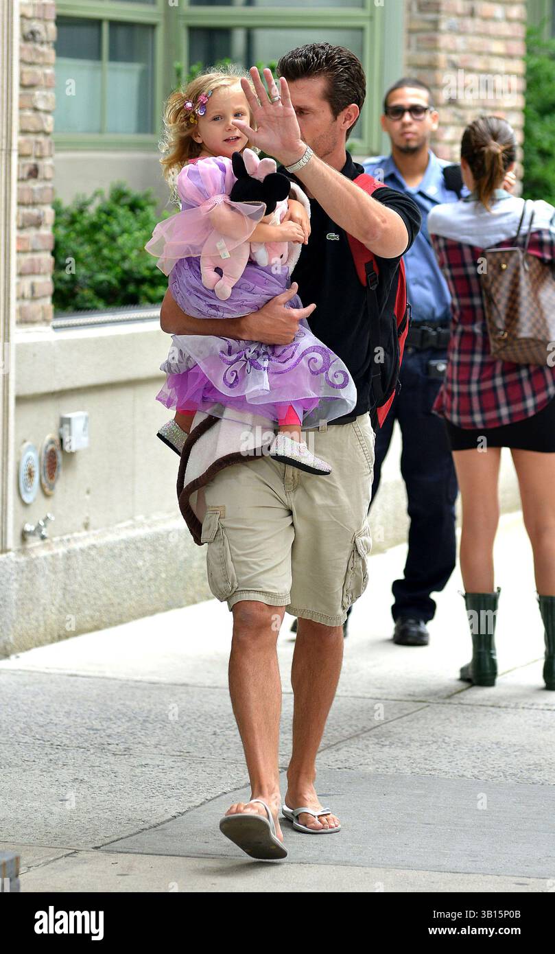 Jason Hoppy and his daughter Bryn Hoppy out and about in New York City ...