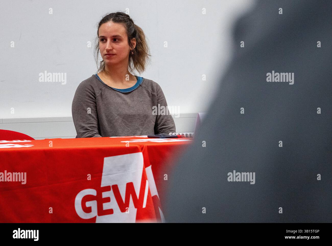 25 April 2025, Bavaria, Munich: Trainee teacher and climate activist ...