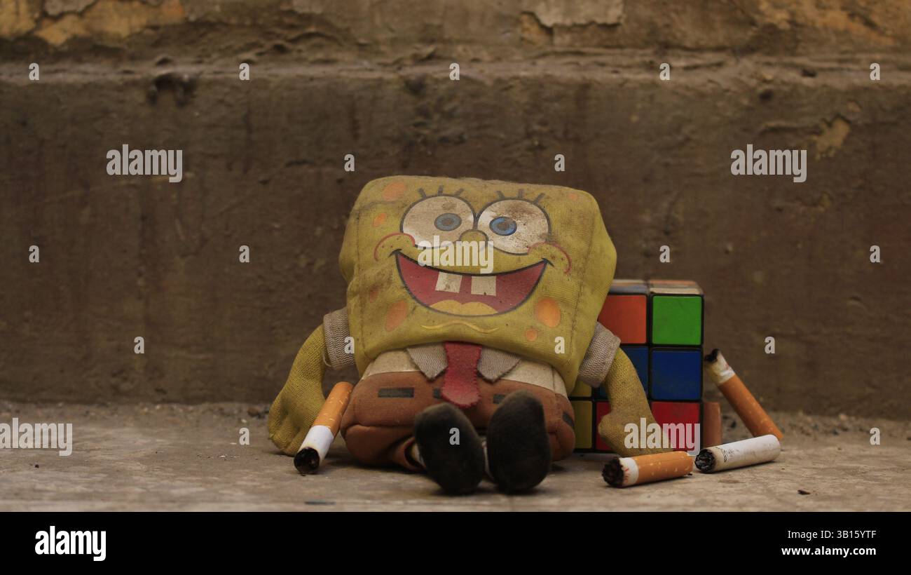 Spongebob plush hi-res stock photography and images - Alamy