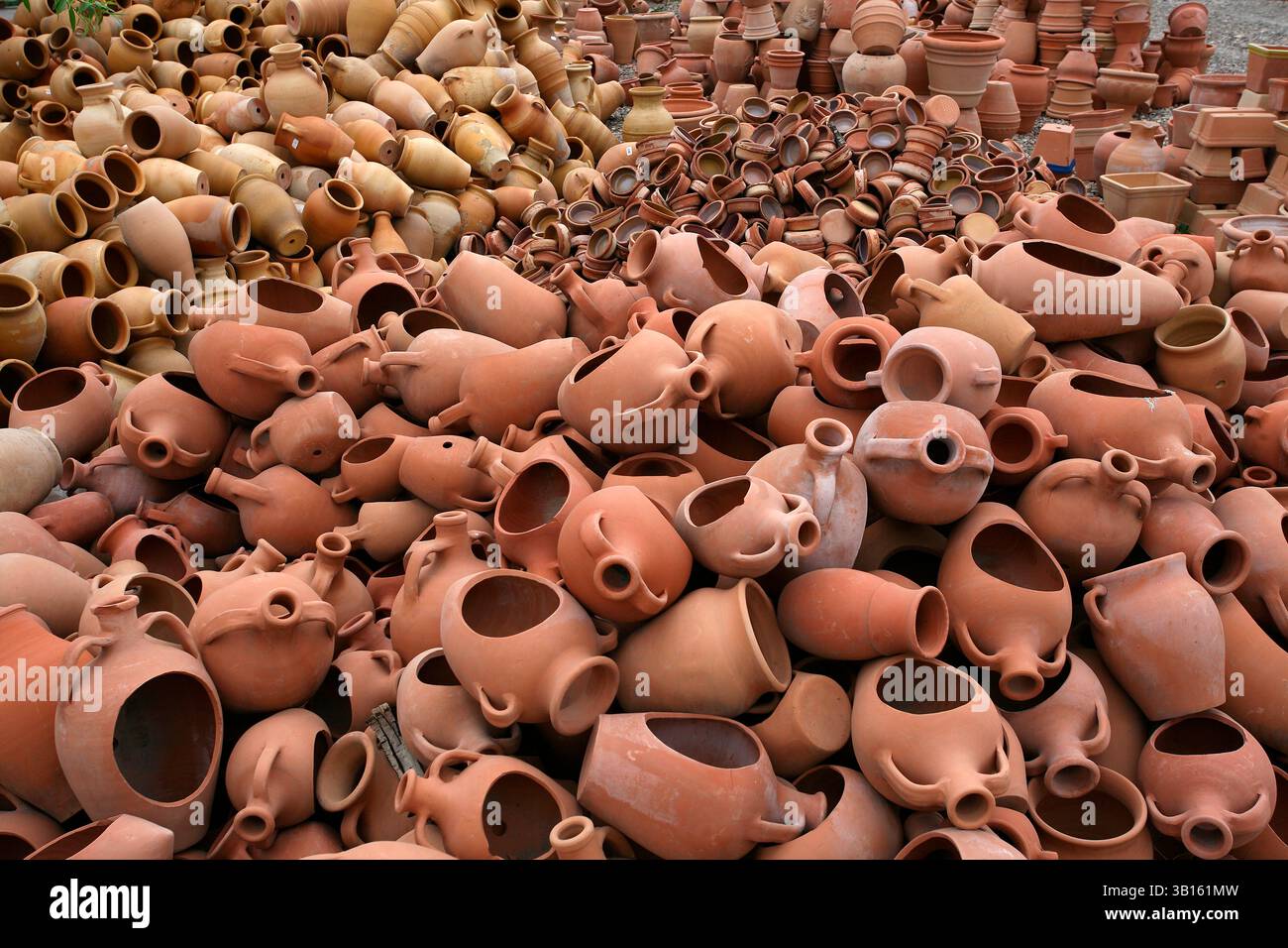Pottery shop at Avanos, Cappadocia, Turkey Stock Photo - Alamy