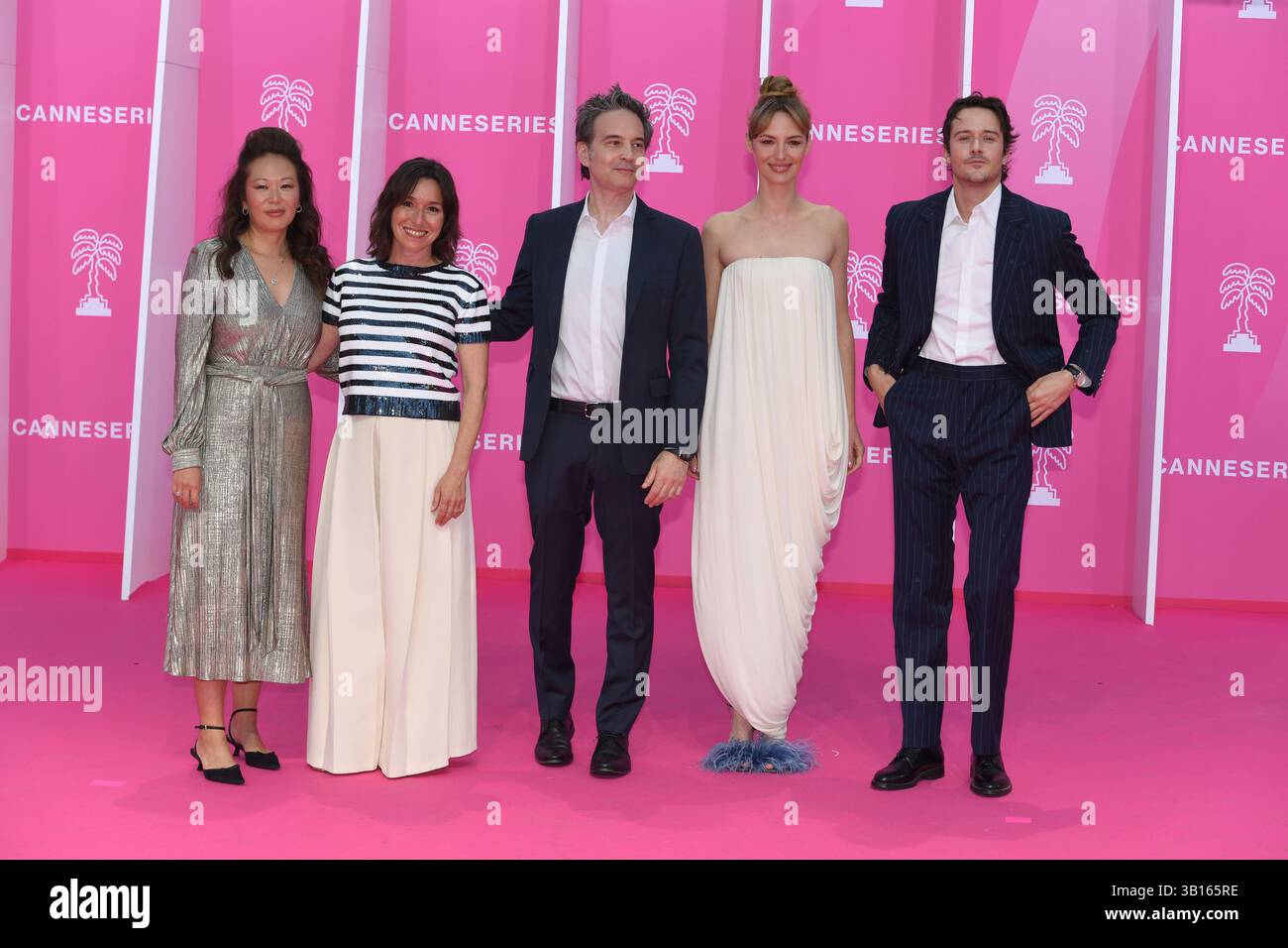 Louise Bourgoin, Jeff Russo, César Domboy, Soo Hugh and Lola Dueñas ...