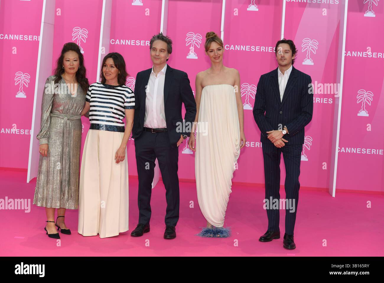 Louise Bourgoin, Jeff Russo, César Domboy, Soo Hugh and Lola Dueñas ...