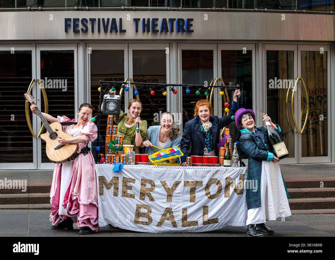 Female actors cast of Pride and Prejudice (sort of), Festival theatre ...