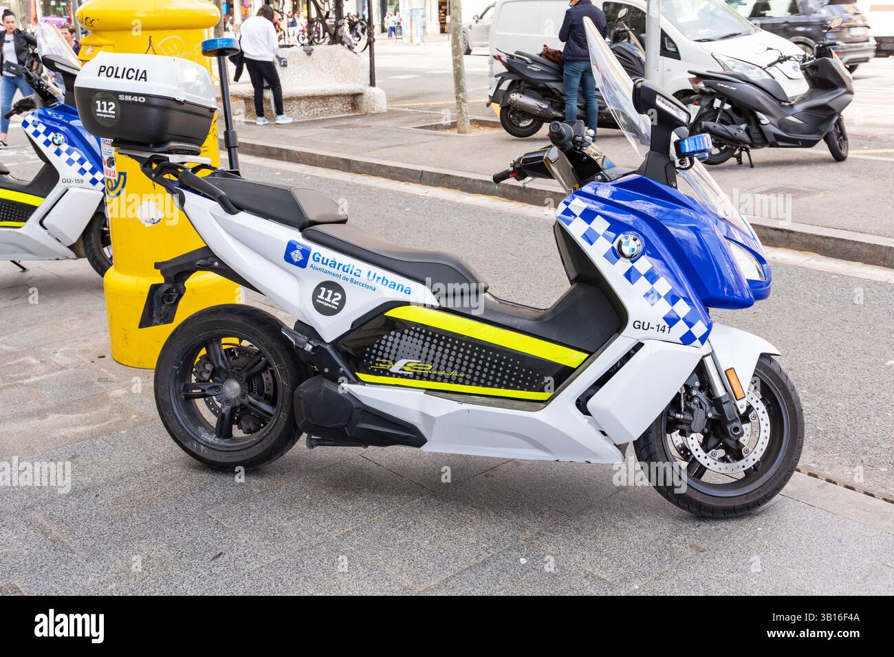 Bmw electric police vehicle hi-res stock photography and images - Alamy