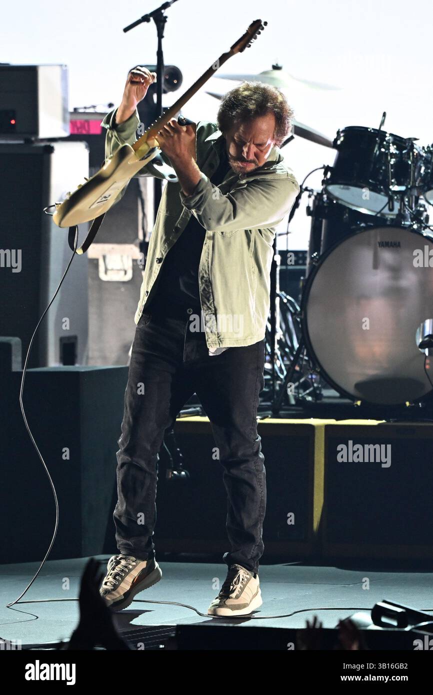 HOLLYWOOD FL - APRIL 24: Pearl Jam performs during opening night of ...