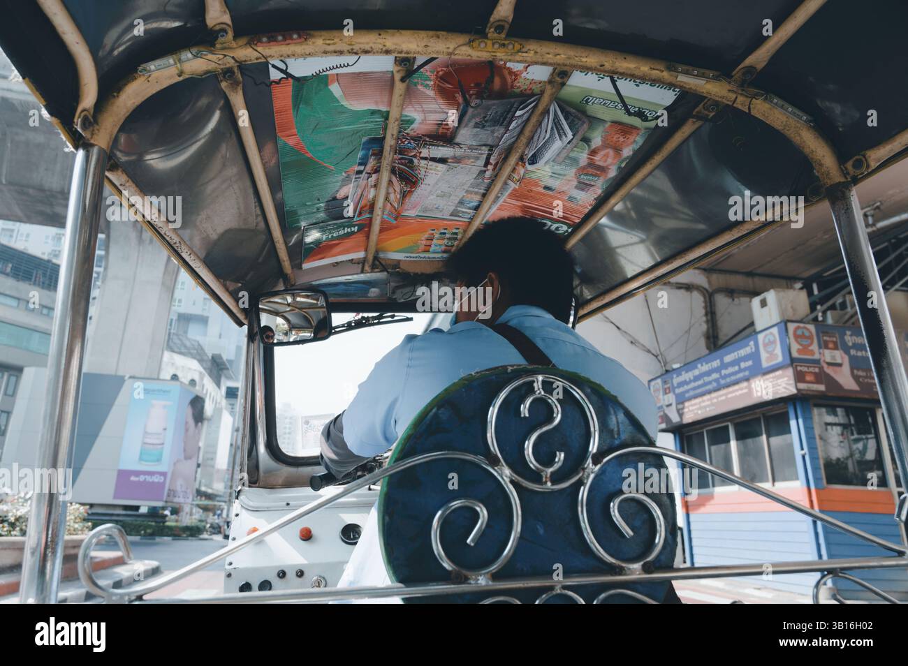 View from the backseat of a Bangkok tuk-tuk Stock Photo - Alamy